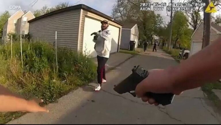 Man Opens Fire on Chicago Officer During Confrontation; Police Return ...