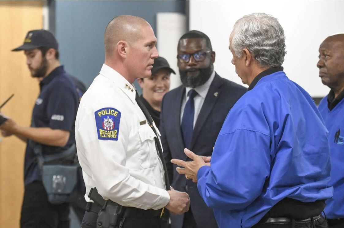 Decatur police release dramatic video of shootout – Birdstone